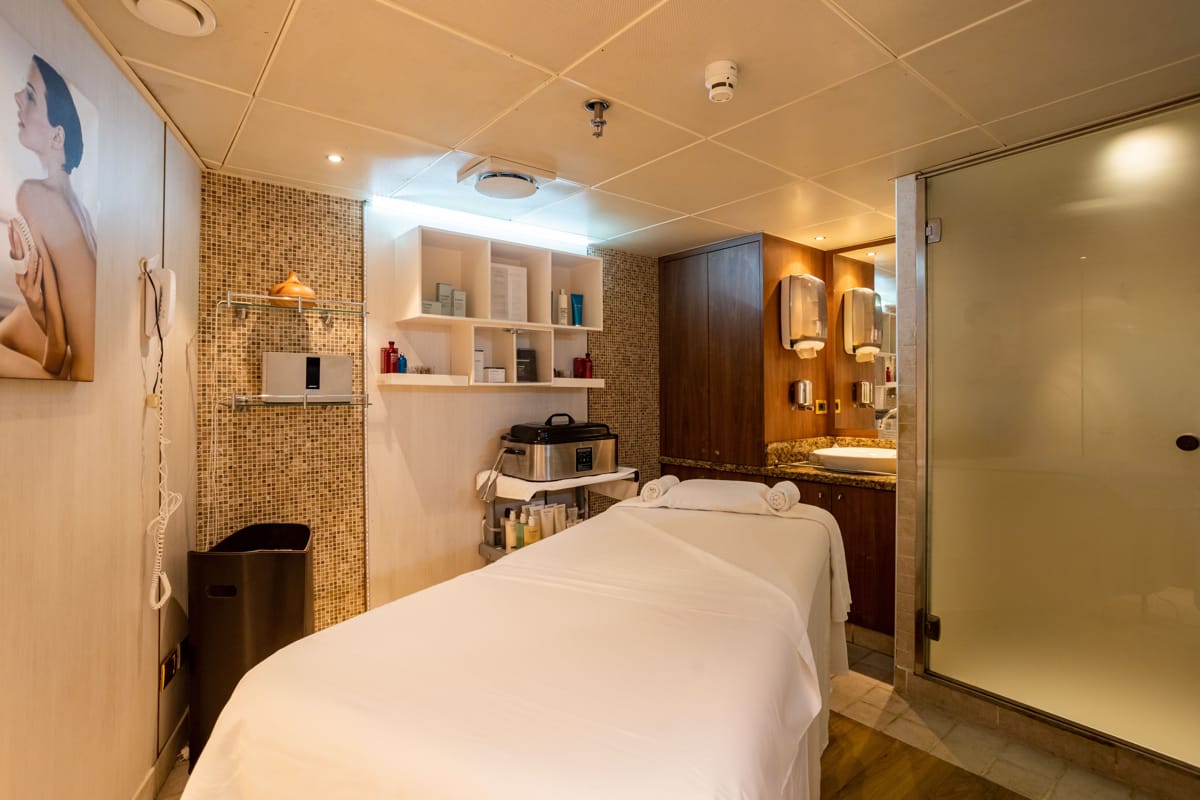 Croisières sur le Exploris One (Exploris): Prix et départs