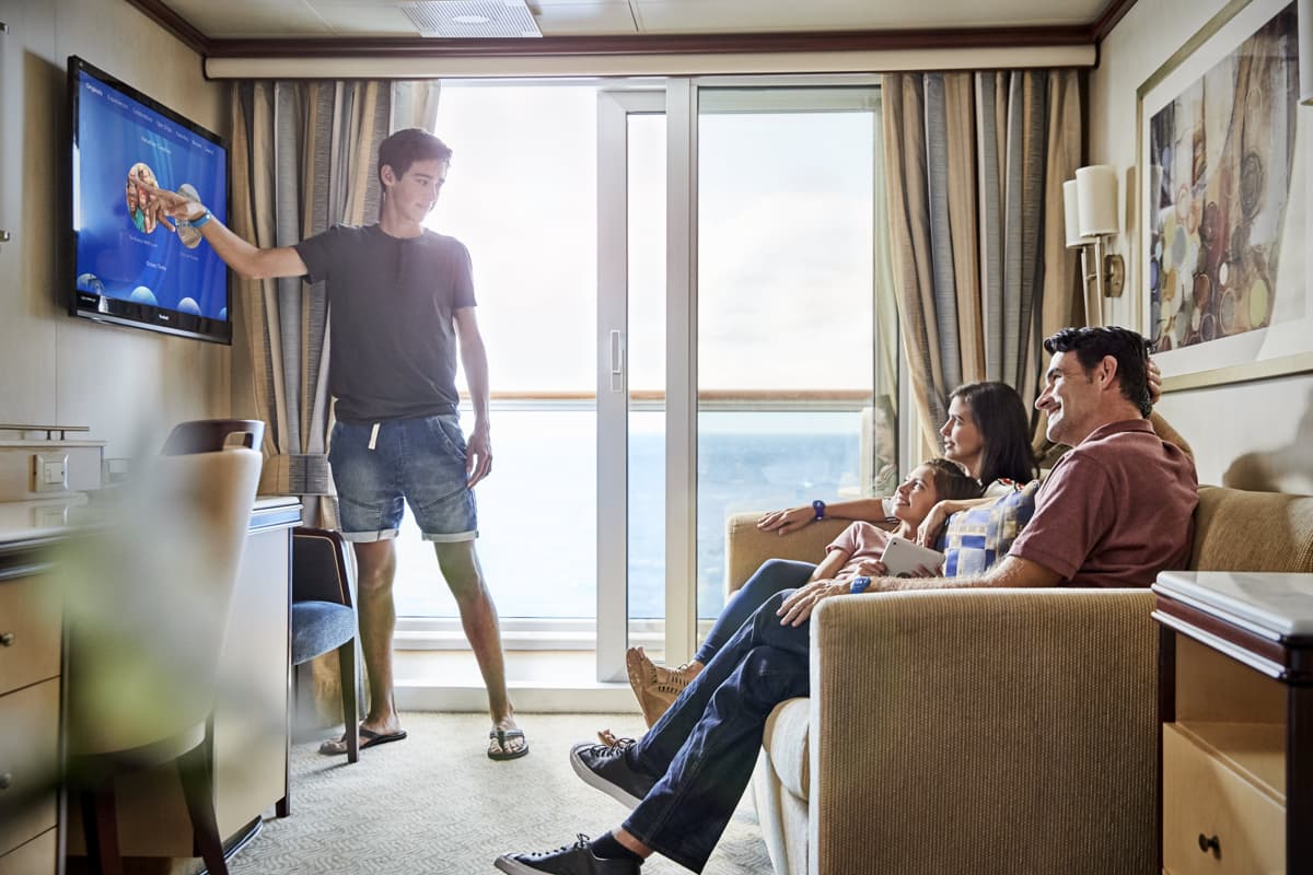 Crociere Royal Princess : Tariffe e Promo 2023, itinerari, foto...