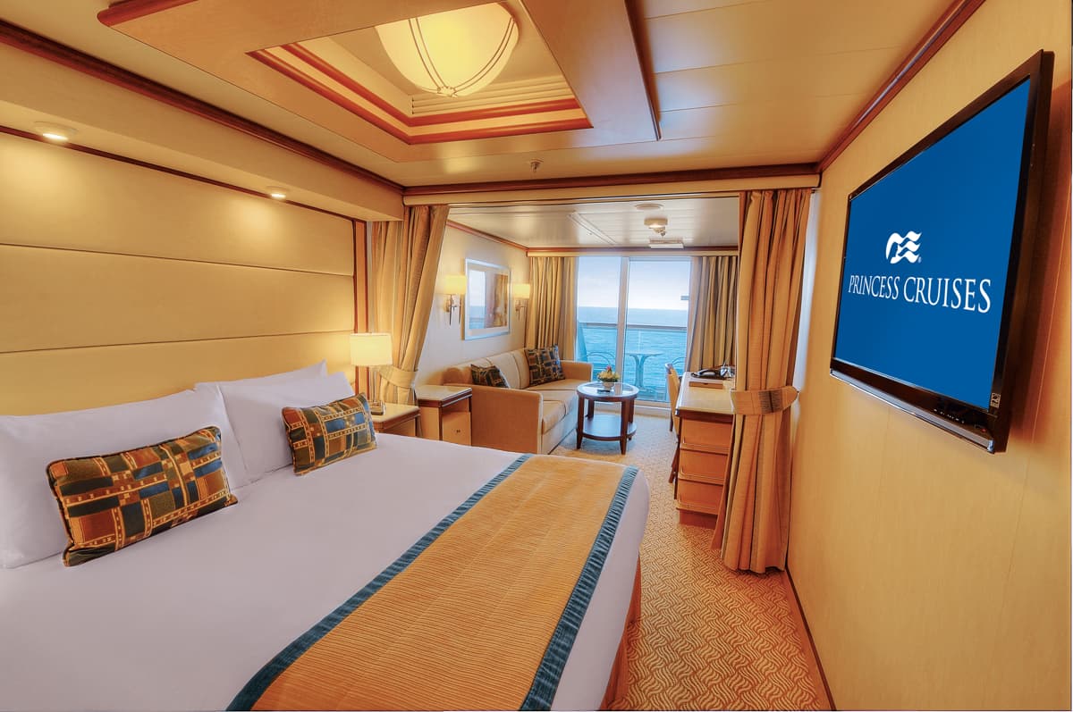 Crociere Royal Princess : Tariffe e Promo 2023, itinerari, foto...