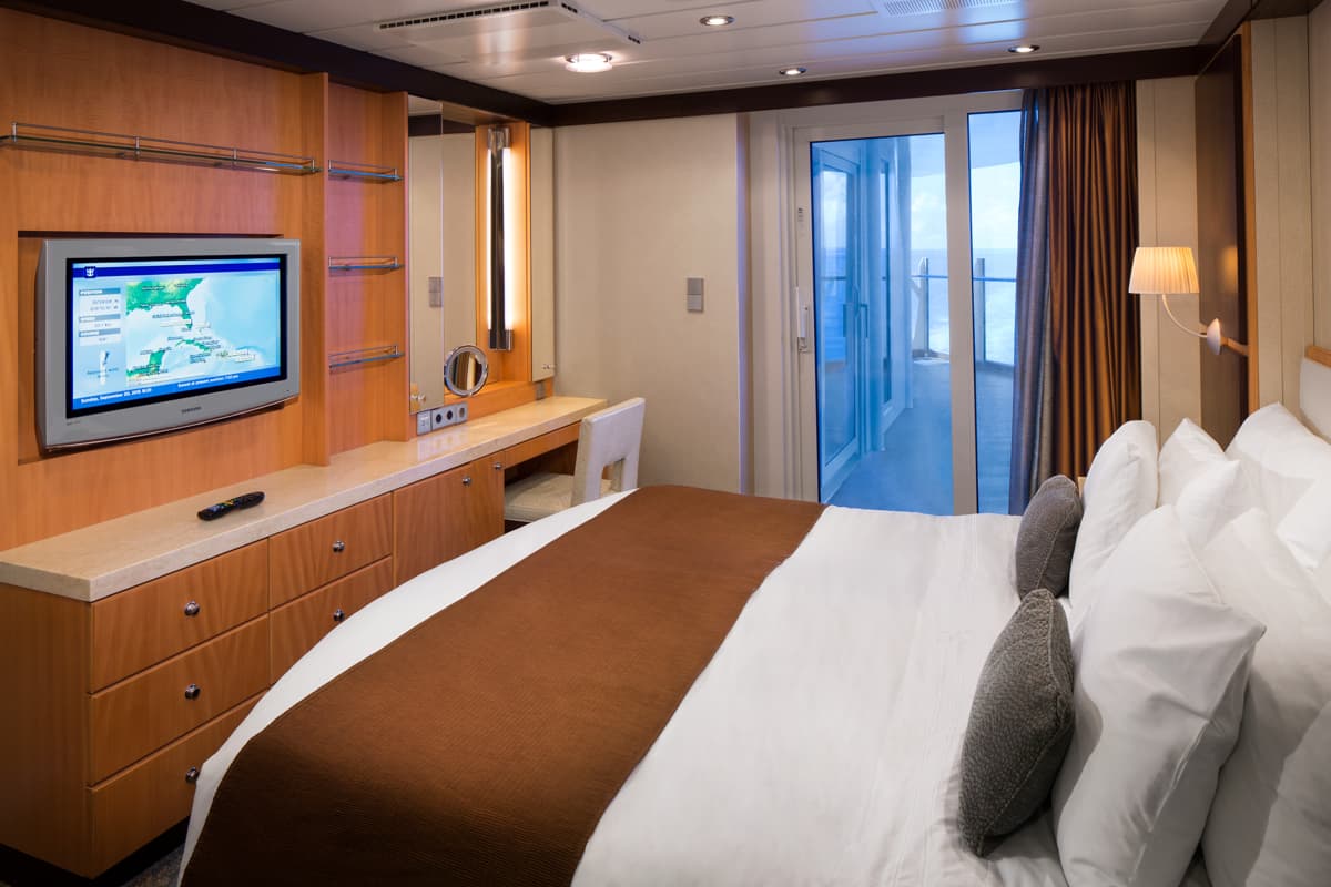 Crociere Oasis of the Seas : Tariffe e Promo 2024, itinerari, foto...