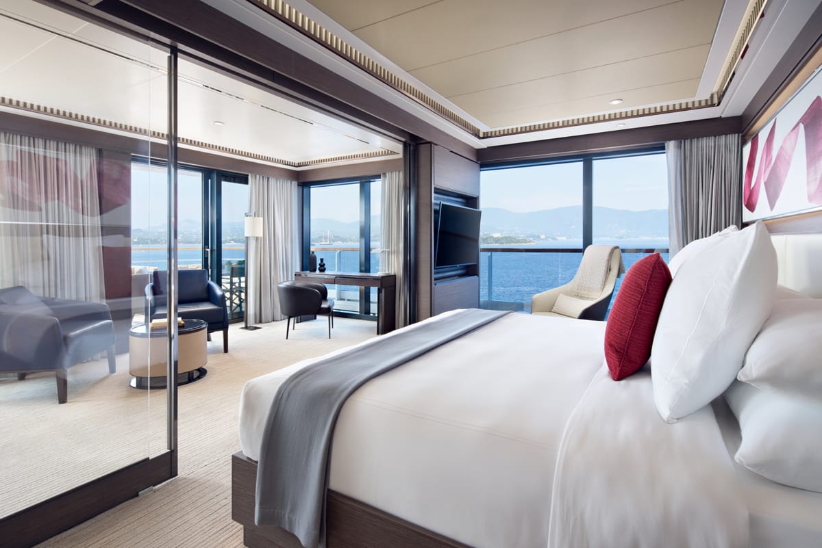 Crociera a partire da 9375 € sur Evrima (The Ritz-Carlton Yacht Collection)