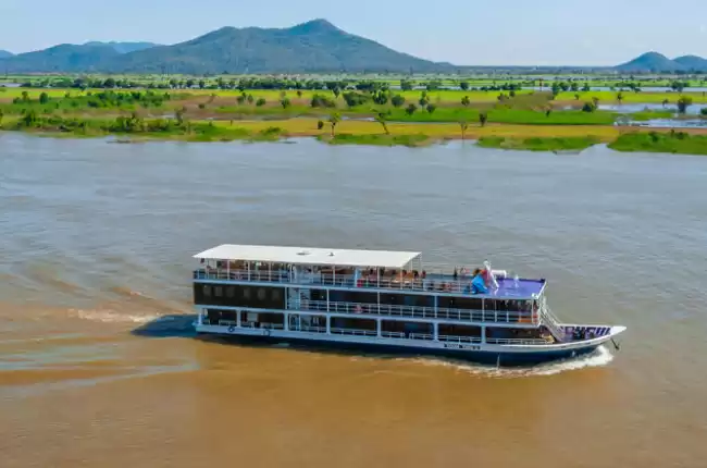 Crociere RV Toum Tiou II : Tariffe e Promo 2025, itinerari, foto...